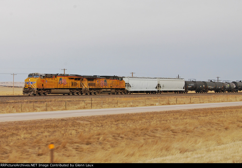 UP 7381 & 9807 head west towards Cheyenne on the Overland Route